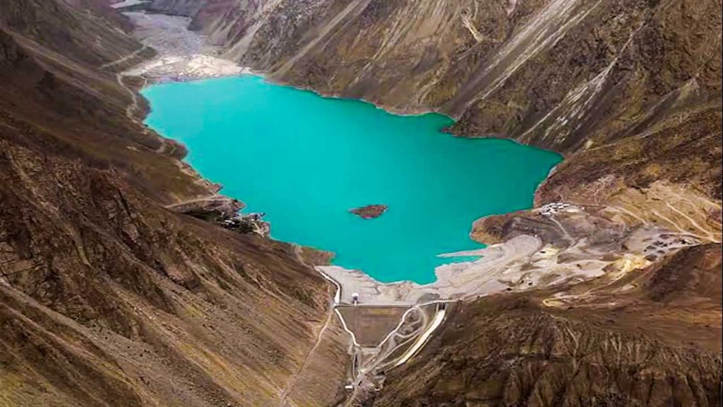 Top 15 Most Beautiful lakes in Pakistan - Zartash Pakistan